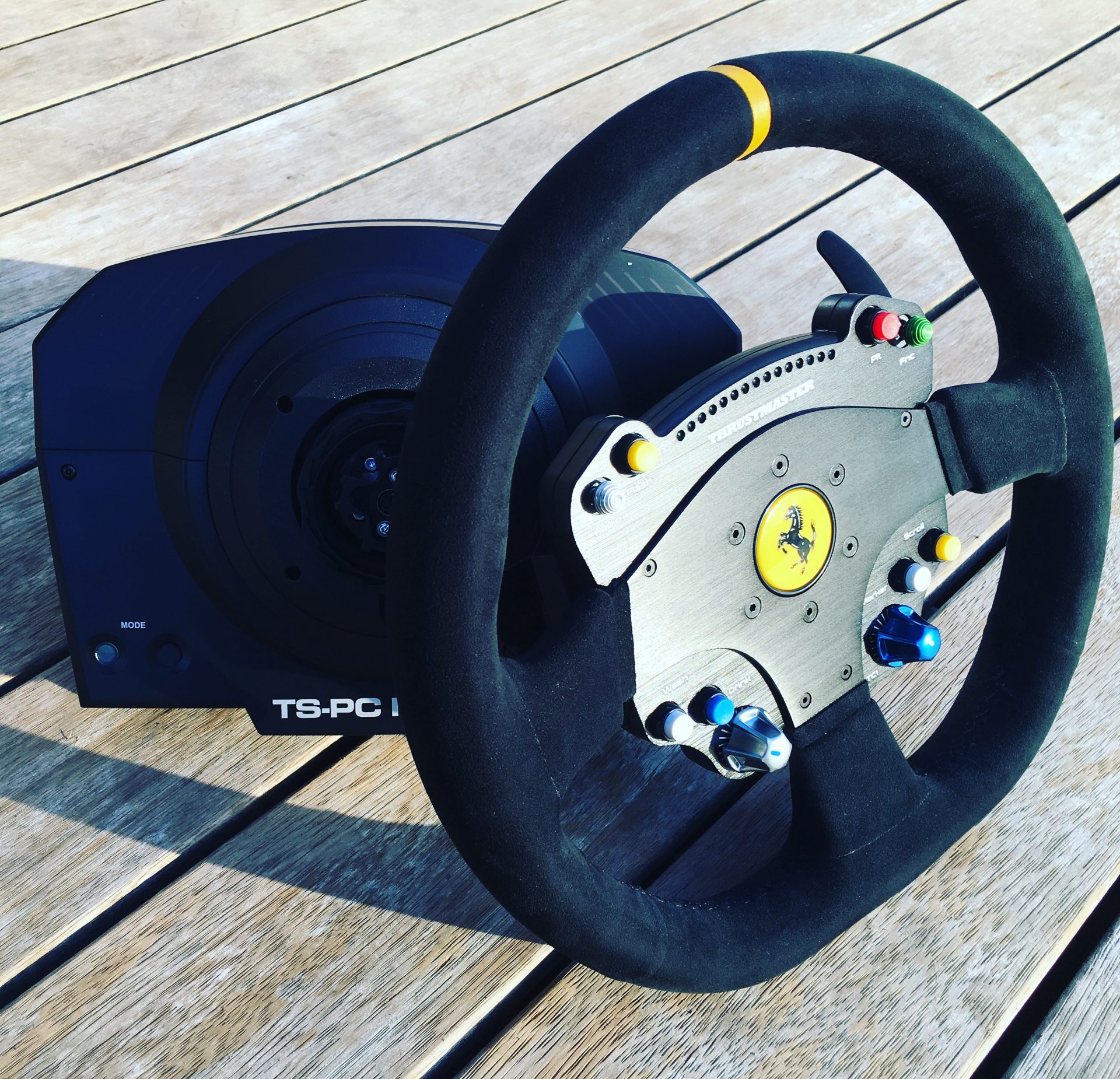 Thrustmaster TS-PC Racer avec Volant Ferrari 488 Challenge Édition ...