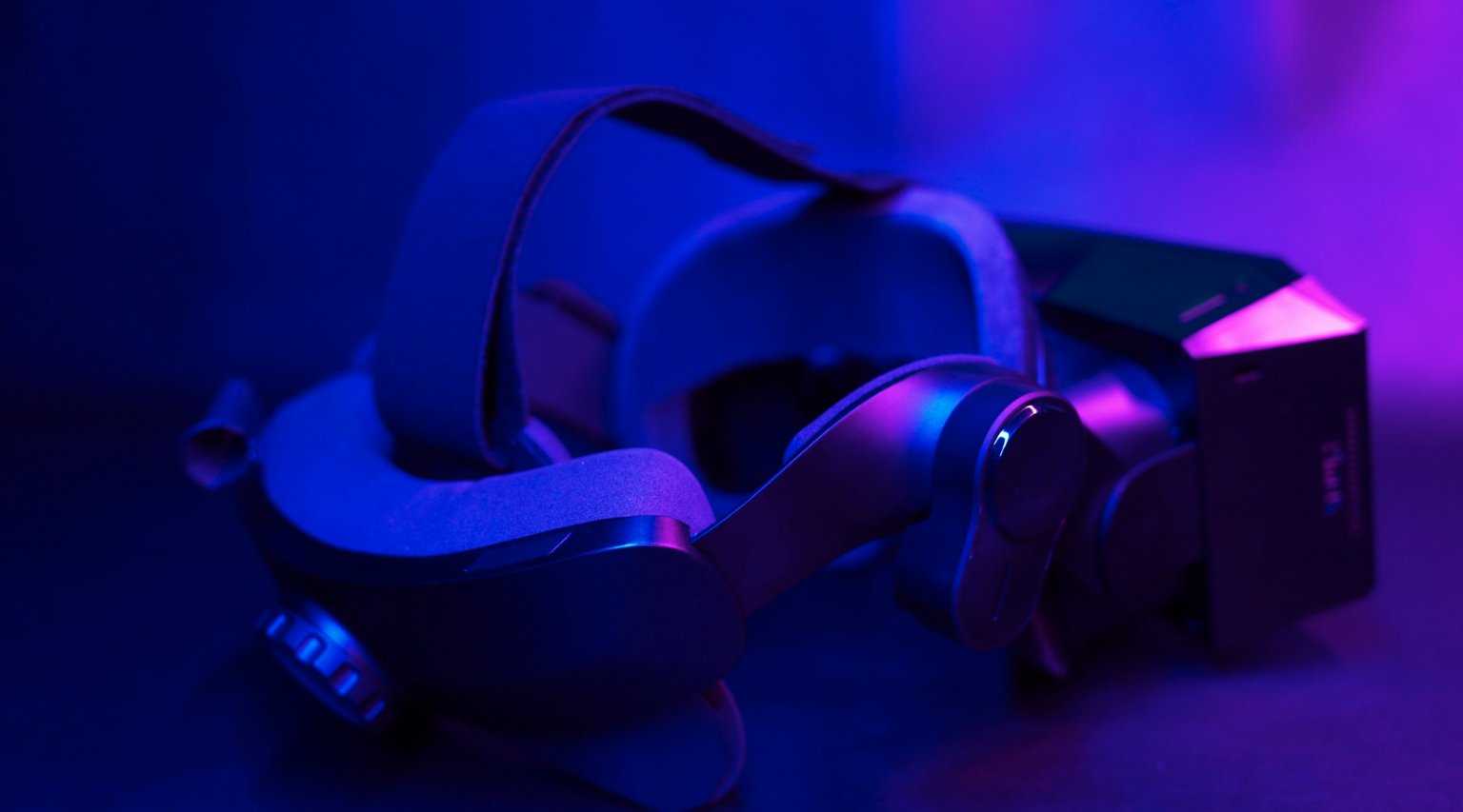 Découverte des dernières innovations de Pimax : Crystal Light, Crystal ...